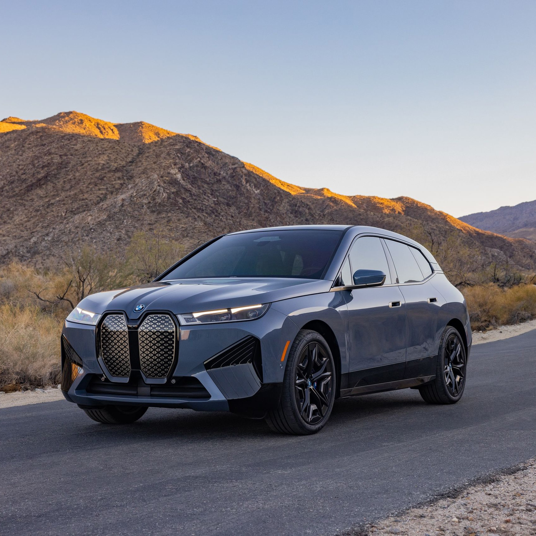 BMW Group to Adopt the NACS Charging Connector in 2025