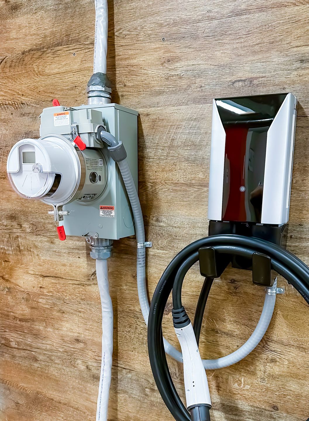 ConnectDER EV Meter Socket Adapter: Simple Charging Solution for Homes ...