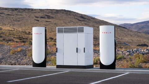 All Tesla V4 Superchargers in North America Can Now Dispense 325 kW