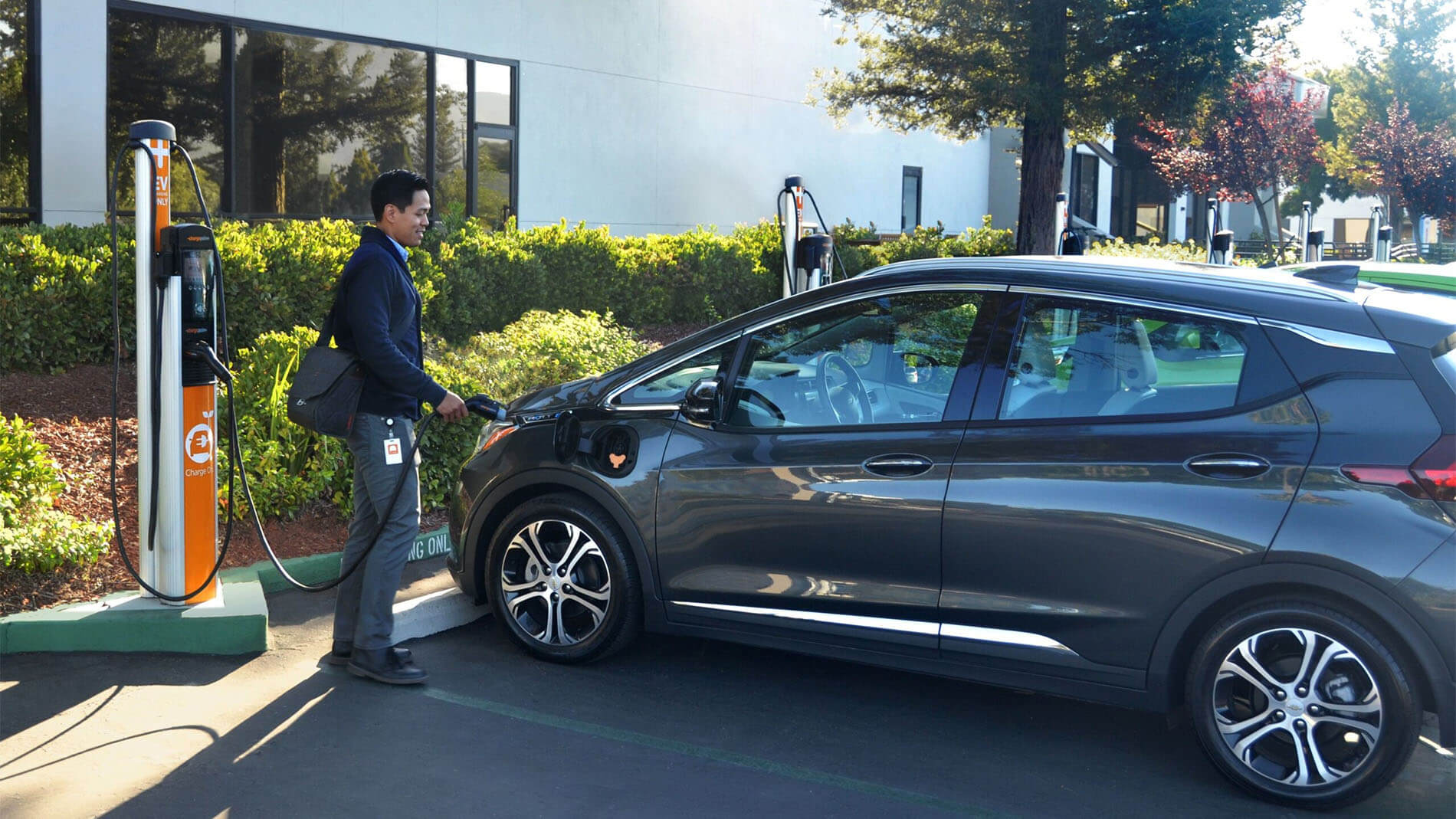 Largest AC Charging Networks in the US: May 2025