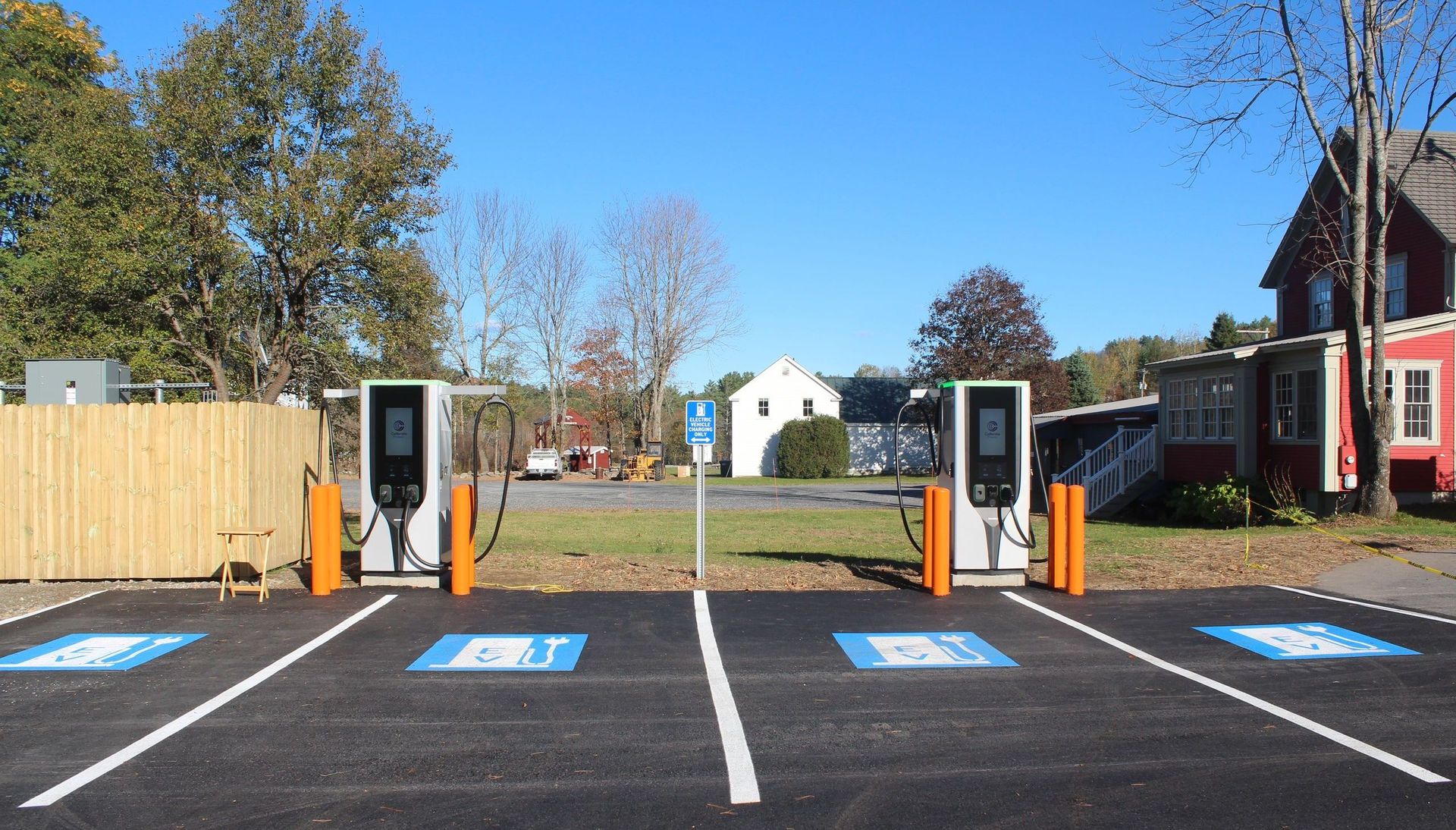 Cellerate Power Deploys Vermont's Fastest EV Chargers: 400 kW XCharge C7